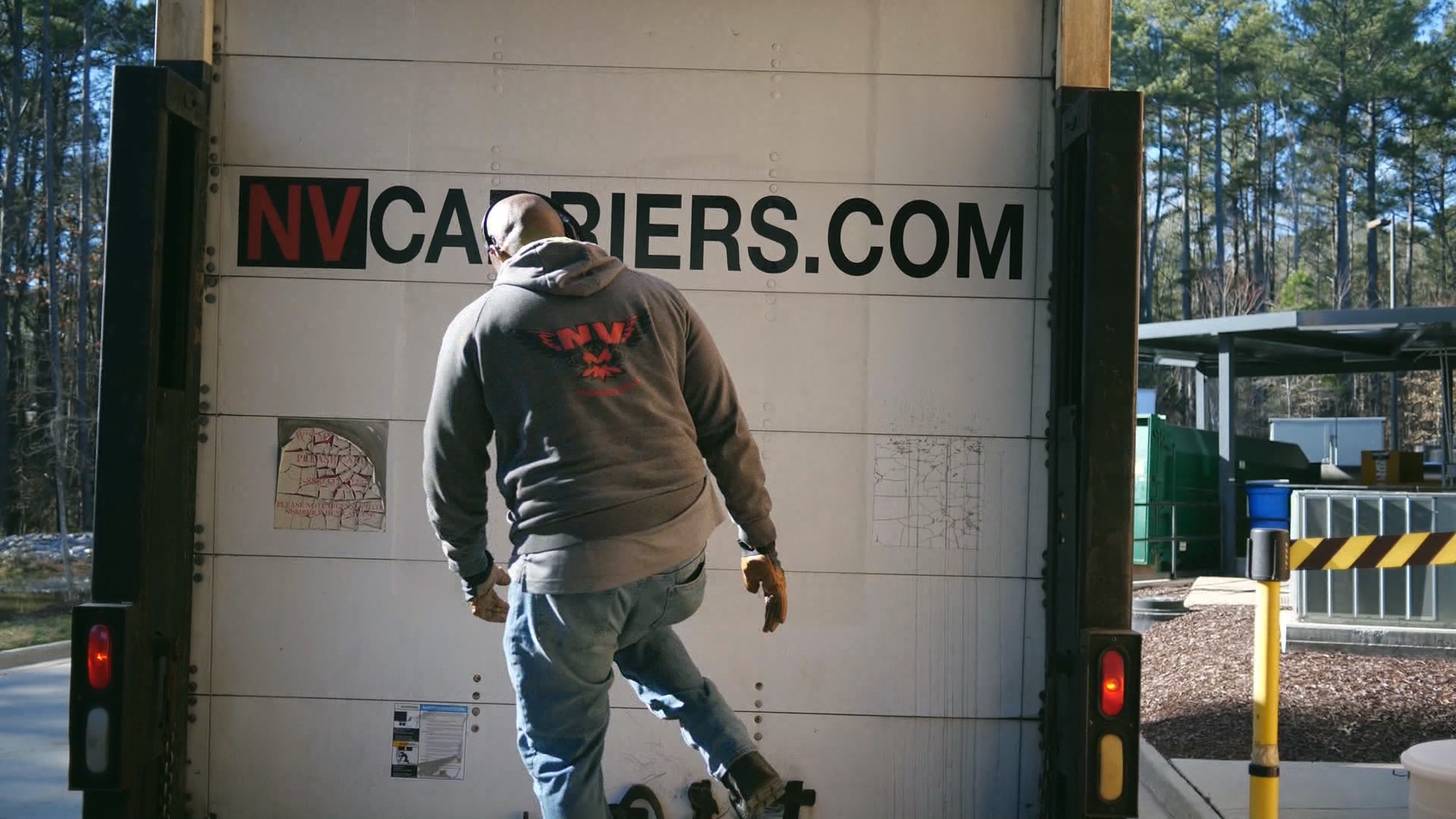 Start Your Own Pallet Business Today! | The Pallet Business